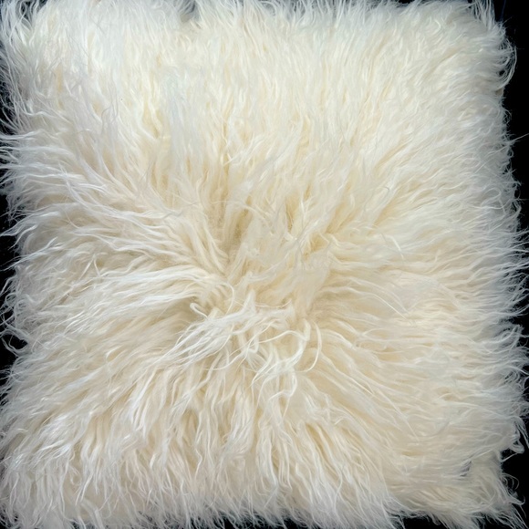 Magaschoni | Wall Decor | Fur Magaschoni 3 Set | Poshmark